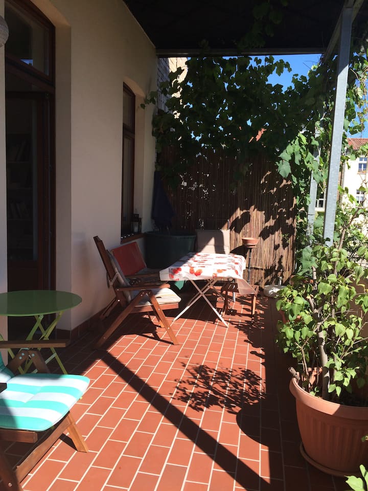 Toplage, Uninähe, Zentral, Ruhig, Großer Südbalkon - Halle (Saale)