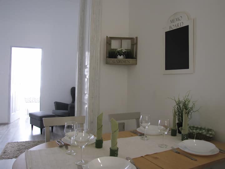 Shabby Chic Home | Downtown | Jewish District - Budapest