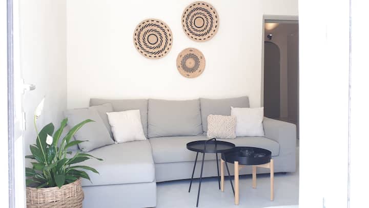 Aspro Traditional Luxury House - Santorini