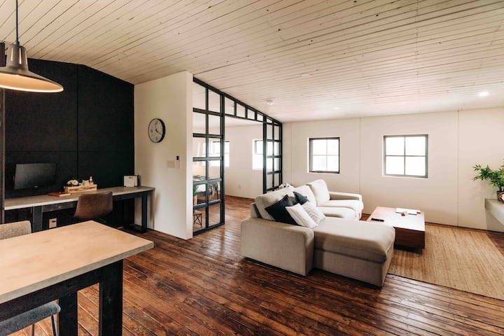 The Hudson Loft - Kingsville