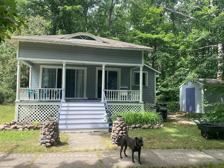 The Candy House - Gananoque