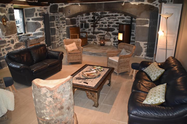 "L'ostal Del Roc" Grand Gite à Laguiole En Aubrac - Laguiole