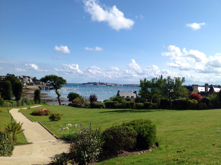 Duplex Dans Ancien Prieuré Vue Mer - Dinard