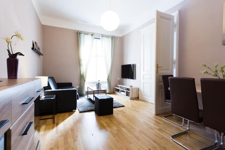 Central City Flat. Top Location. By X-mas Market - Wien