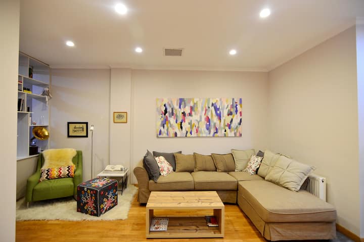 Awesome Conv 2br In Old (Down) Town - Tbilisi