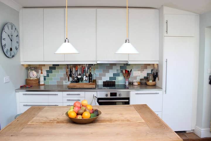 Comfortable Single Bed In Town House - Frome