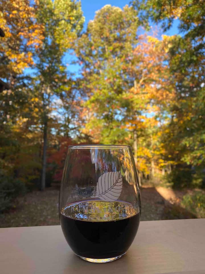 Firepit~pools~game Room~golf - Lake Lure, NC