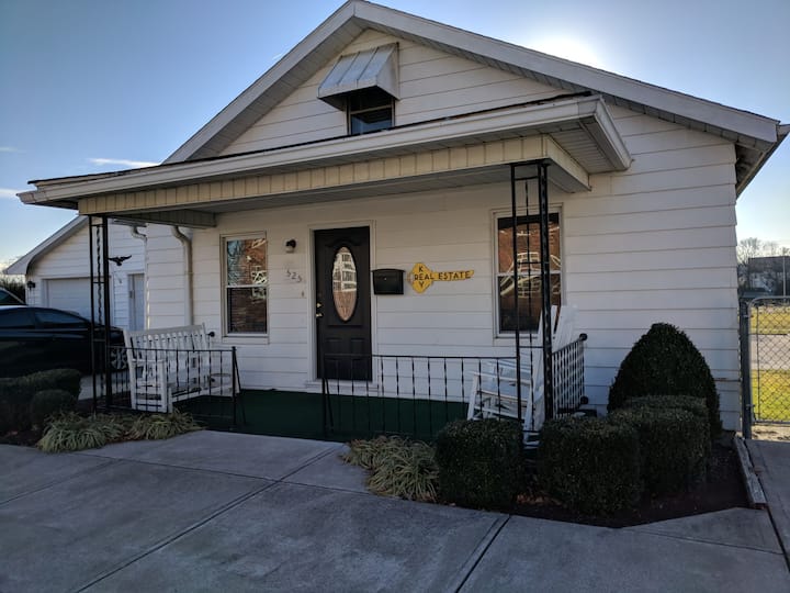 Downtown Heartbeat Of Lawrenceburg - Hidden Valley, IN