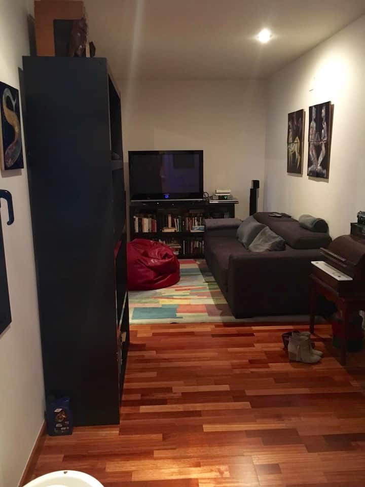Comfy Room W/private Bathroom/aircon & Wi-fi - Barcelona
