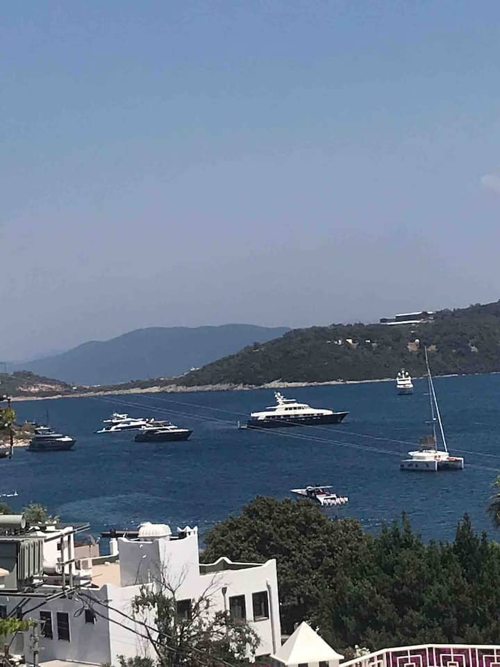 Deniz Manzarali Ev - Göltürkbükü