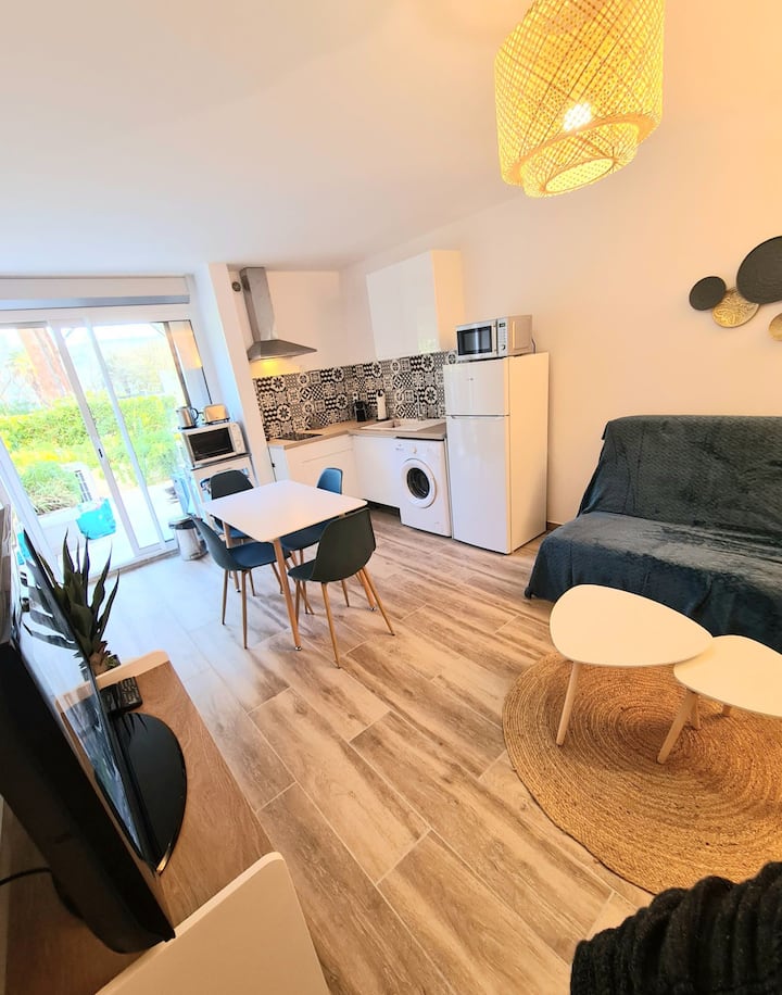 Studio Cabine Avec Jardin - La Grande-Motte