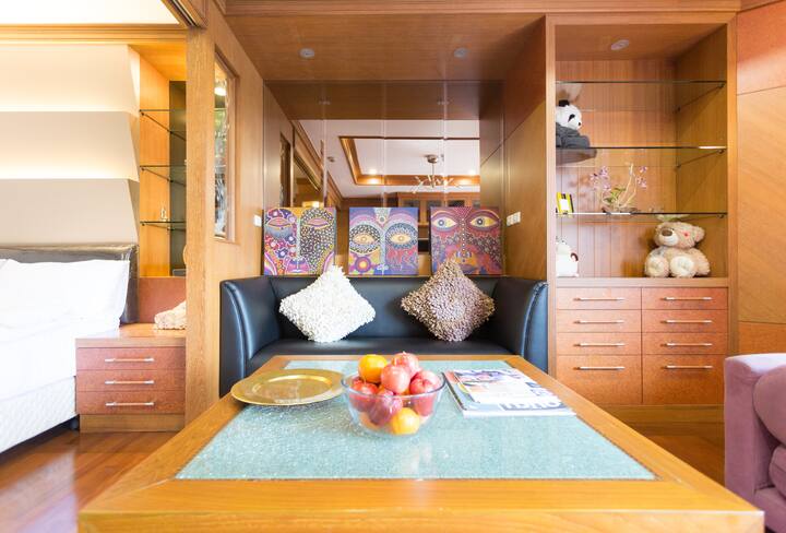 Thong Lo Cozy Haven: Charming 60 Sqm Home - Khlong Toei