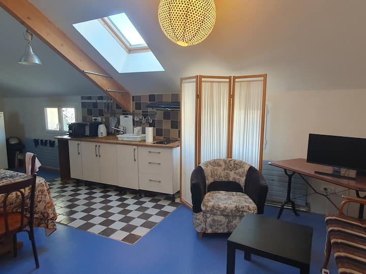 Appartement Loft Indépendant à 100 Mètres Gare - Courbevoie