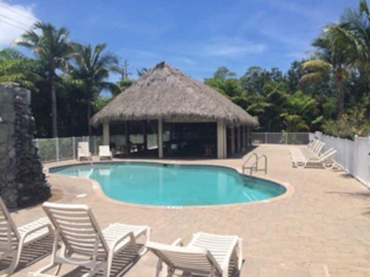 Laplaya Bonita: Beautiful Private Suite Near Beach - Bonita Springs, FL