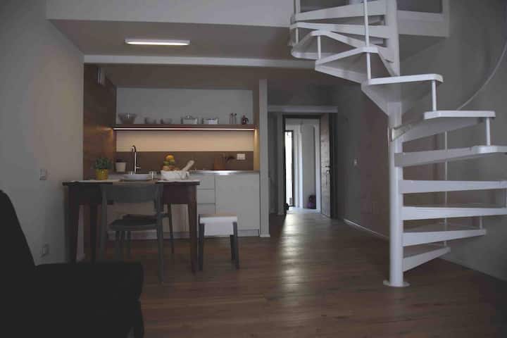 Loft32b (In A Typical House In The Centre) - Pavie