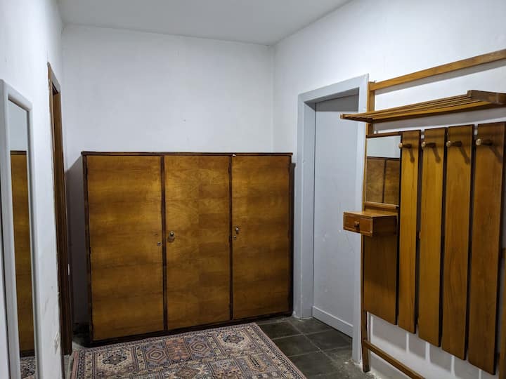 The Communist Styled Room In Shkoder - Shkodër