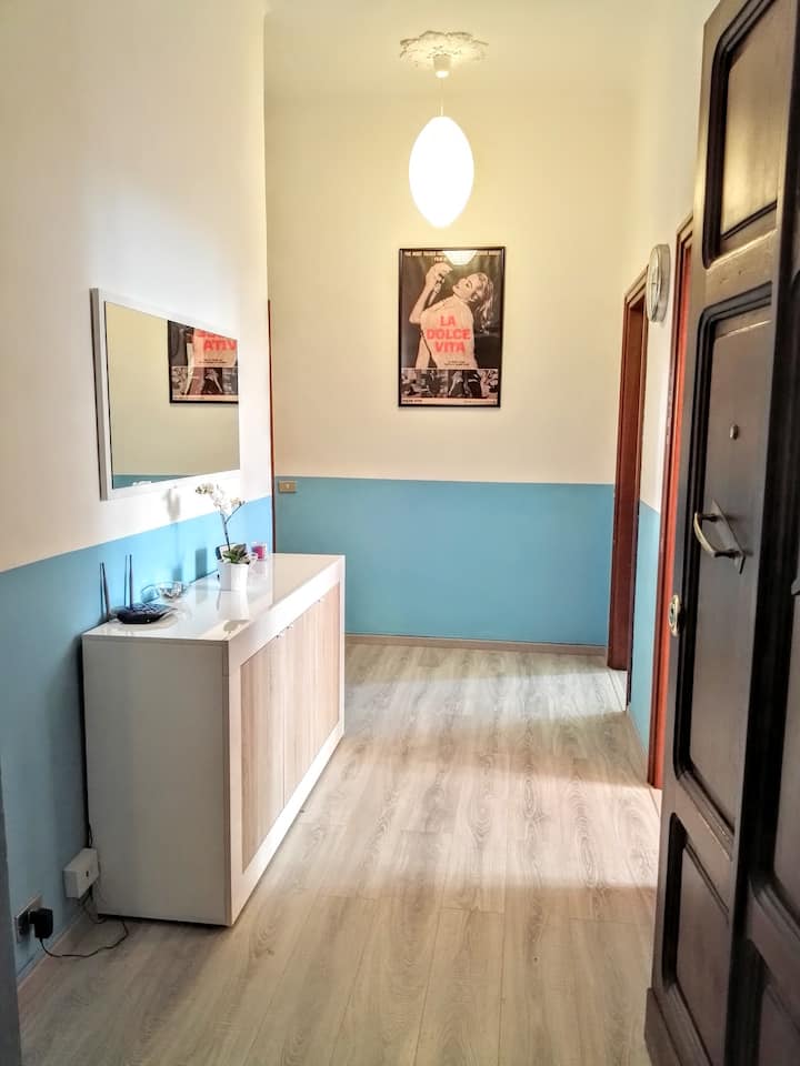 Lovely Apartment Near Train Station For 5 Terre - La Spezia
