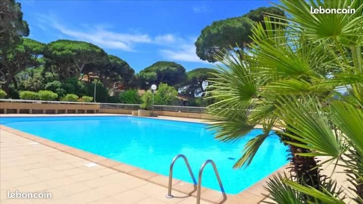 Port De Hyères - Appartement T2 Deux Personnes - Hyères