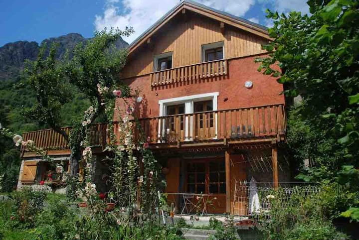 Chalet Familial Au Calme Avec Splendide Vue. - Les Deux Alpes