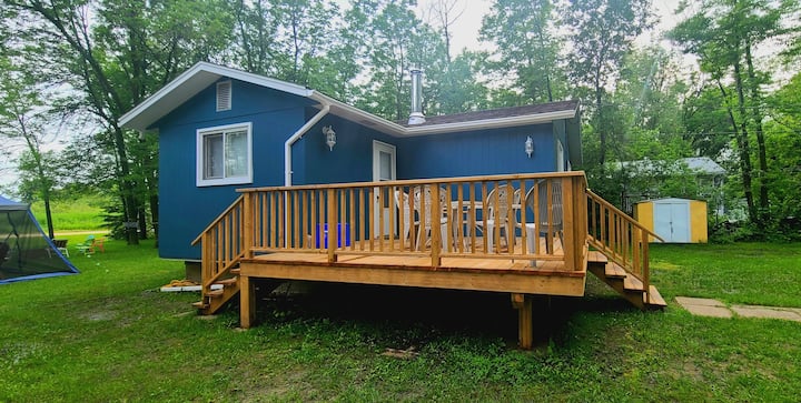 Moonlight Bay Cozy Beach Cottage | Gimli Getaway - Gimli