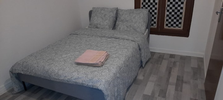 6  Min A Pied De Metro Un Beau  Appartement Entier - Pantin