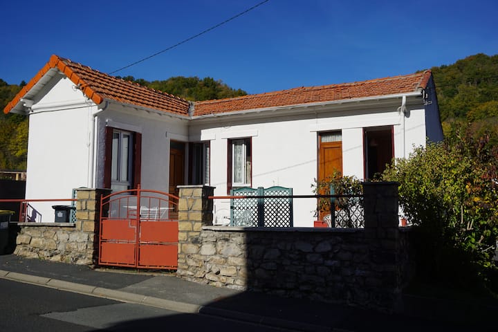 "La Villa Mon Rêve"au Pied De La Chaine Des Puys - Royat