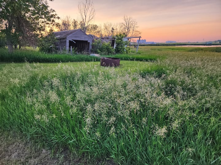 4-bedroom Old Farmhouse With Fireplace On A Lake - ノース・ダコタ州