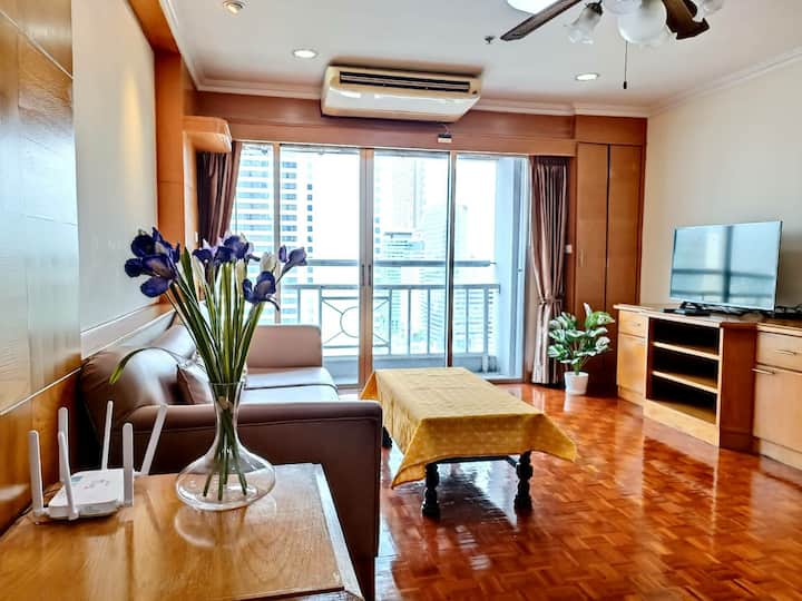 Lovely 1-king Bedroom @ Sathorn Bkk Cbd Longterm - Bangkok