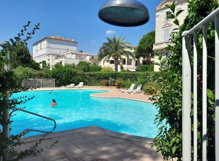 Appartement 2 Pièces Dans Résidence Avec Piscine - Cannes