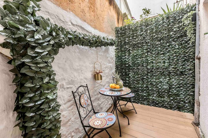 Apartment With Terrace/strict Center Of Split - Split