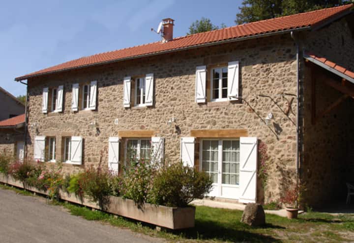 Location Gite 3 éPis, 2 à 4 Pers - Conques