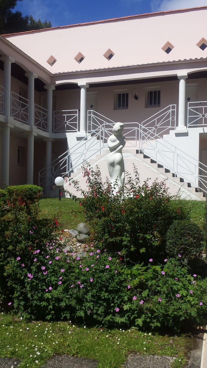 Appartement Rez De De Jardin 250 M De La Plage - Saujon