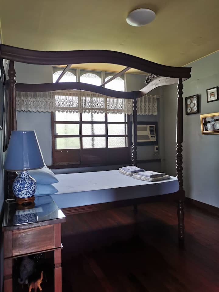 Casa Conchita Azur - Taal