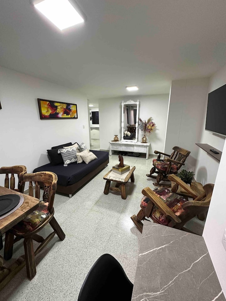 Apartamento En Parque El Poblado - La Estrella