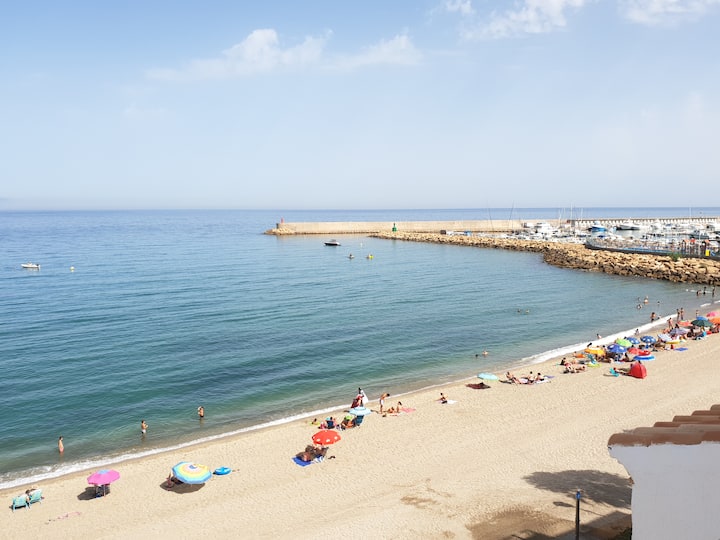 Primera Línea De Playa. Espectaculares Vistas !! - Roquetas de Mar
