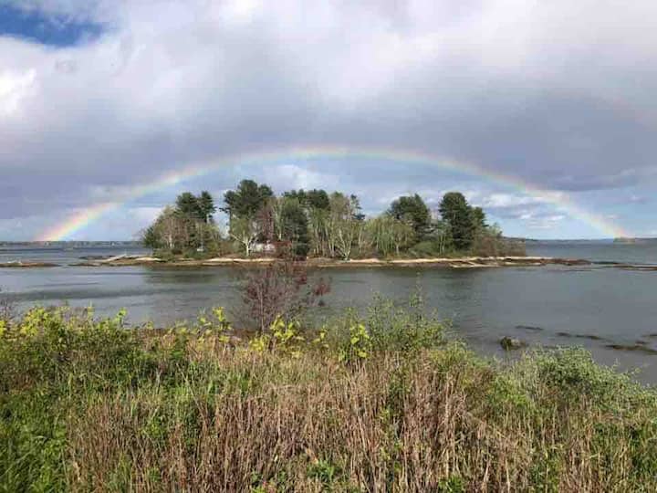 Casco Bay, Tucked Away - Ocean View, Maine’s Best! - Freeport, ME