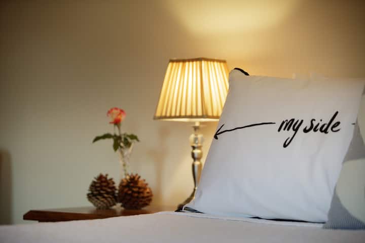Ambience On Huon B&b - Sassafras Room - Hosted - Cygnet