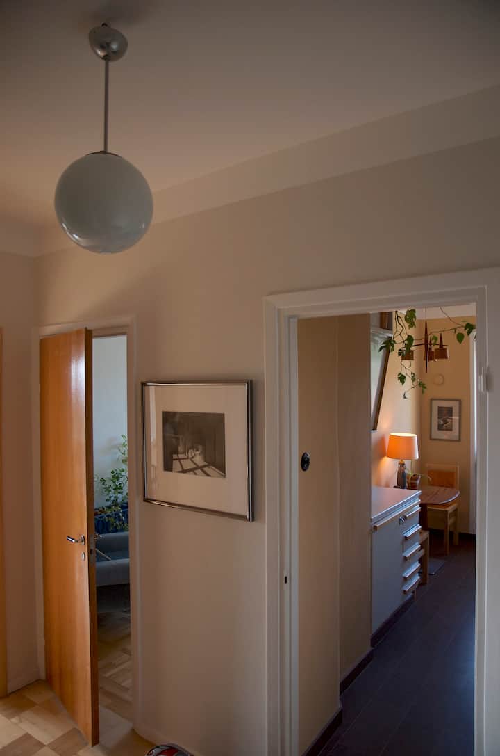 Gorgeous Retro Haven ★ Stunning Views ★ Spotless - Stockholm