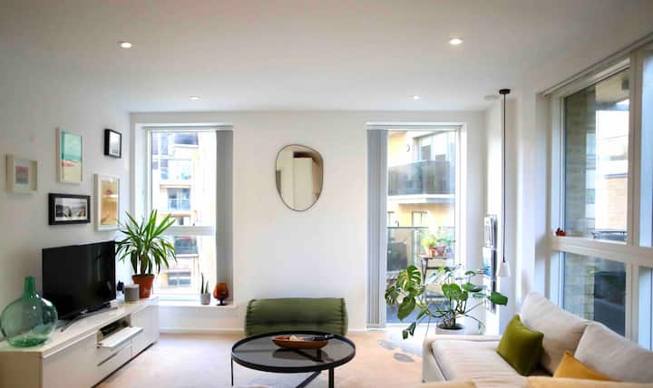 Free Parking - Lovely Central 1 Bedroom Apartment - Brighton and Hove