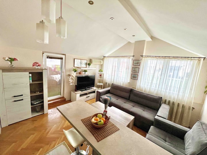 Great Location For A Great Price - Belgrade