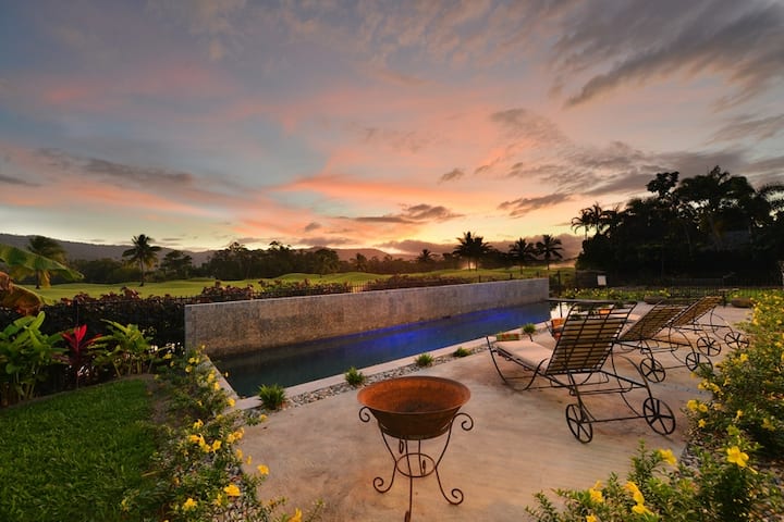 Harmony House - Port Douglas