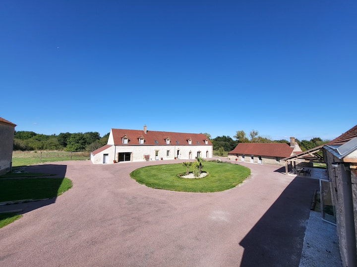 Le Cerf,la Maison Dominante - Orléans