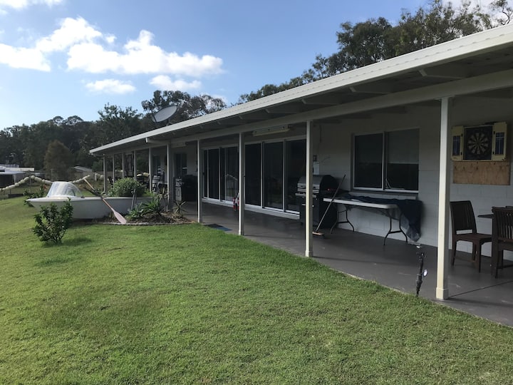 Stingrays Duplex (Unit 2) - Fraser Island