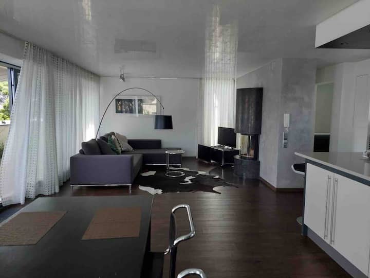 Luxus Design Wohnung Mit Dachterrasse - Stuttgart