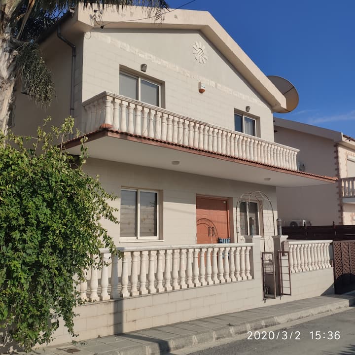 Yioupis Paradise, Villa 5; Limassol - Cyprus - Limassol