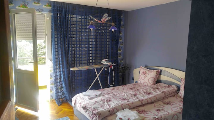 Free Parking, Wifi And Tv - Kazanlak