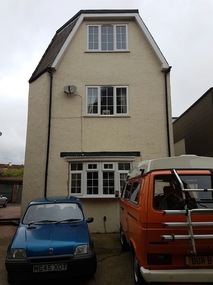 Cottage On Coast Of Vibrant Town & Free Parking - Portsmouth