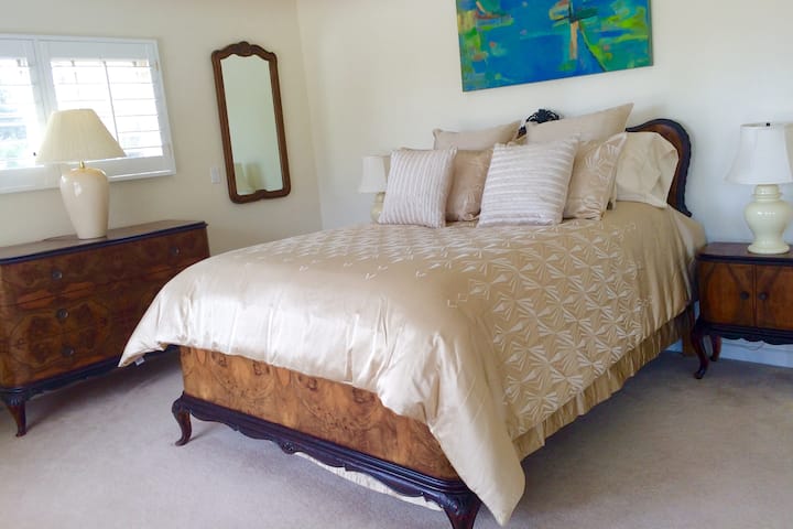 Casa Del Sol (Room 2) - Santa Barbara, CA