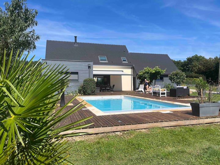Maison Moderne Avec Piscine Au Bord De La Forêt - Alençon