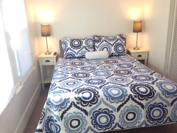 Entire Ale Relocation Midterm Nurse Housing - Louisville, KY